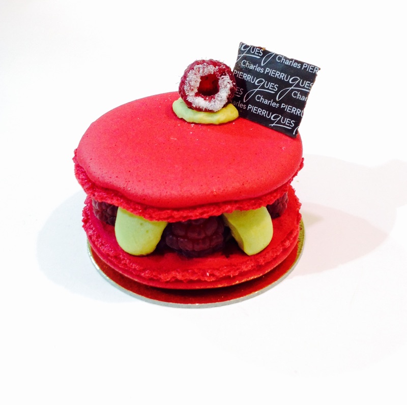 Macaron Framboise – Charles Pierrugues Maître Chocolatier